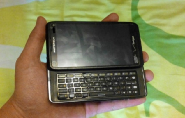 Motorola Droid 5 with QWERTY slider, 4.3-inch HD display leaks again ...